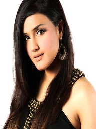 Zara Sheikh - Biography, Age, Family, Career, Films, Videos