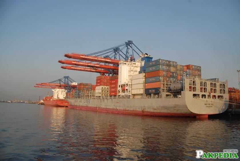 Karachi Port - Pakpedia | Pakistan's Biggest Online Encyclopedia