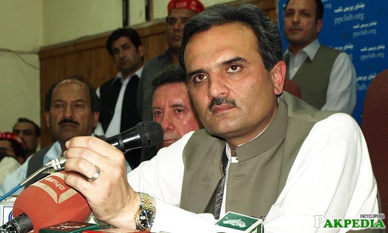 Ameer Haider Khan Hoti - Biography, Family, Education and Career