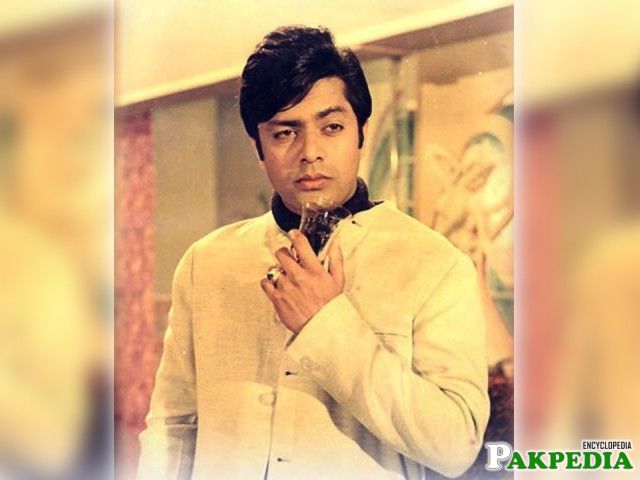 Waheed Murad - Biography, Family, Education, Career & Filmography