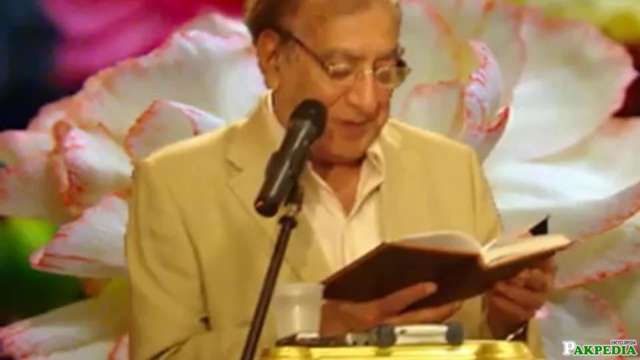 Ahmad Faraz - Pakpedia | Pakistan's Biggest Online Encyclopedia